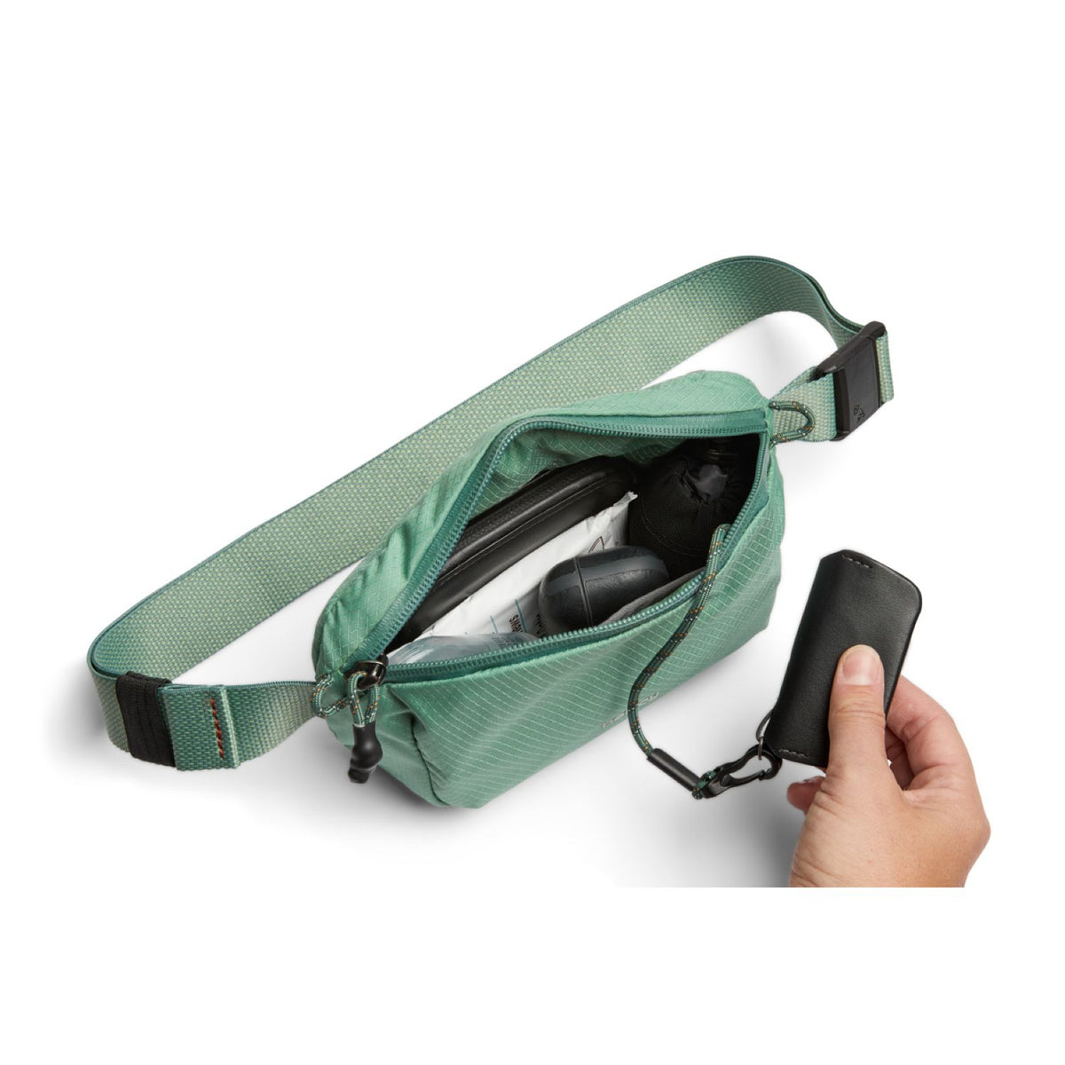 Bellroy Lite Belt Bag - Moss – The Planet Traveller