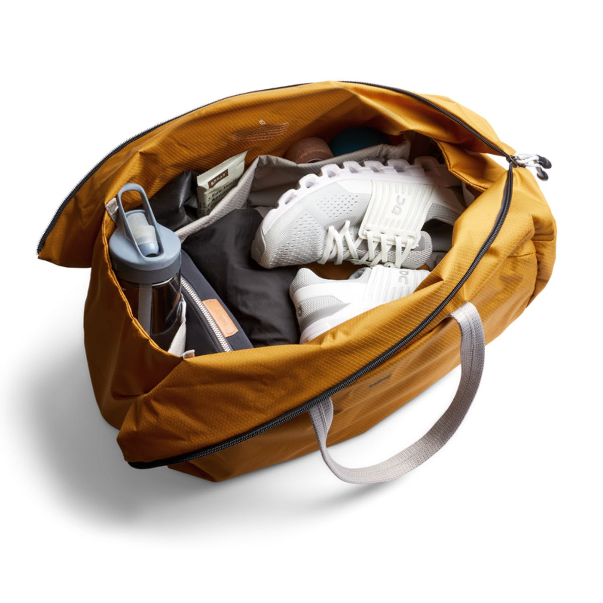 Bellroy Lite Duffel - Copper – The Planet Traveller