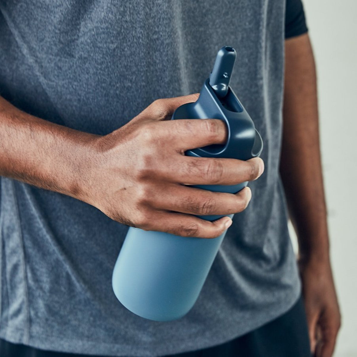 Kinto Active Tumbler 600ML - Blue Gray – The Planet Traveller
